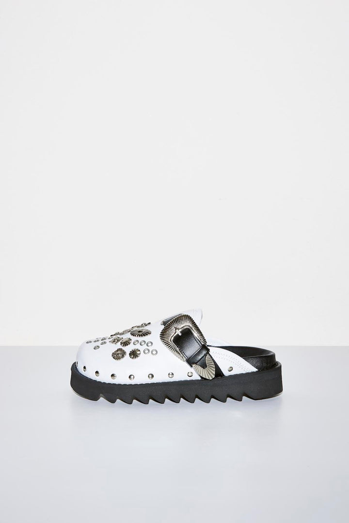 TOGA PULLA SHOE 2023aw LOOK17 – TOGA ONLINE STORE